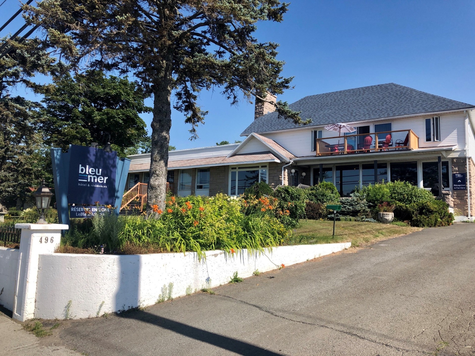 Le Cégep de la Gaspésie et des Îles signe une entente pour loger des ...